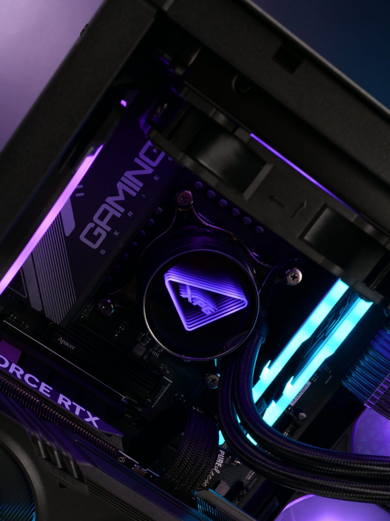 XPG Invader X Black - Battlerigs