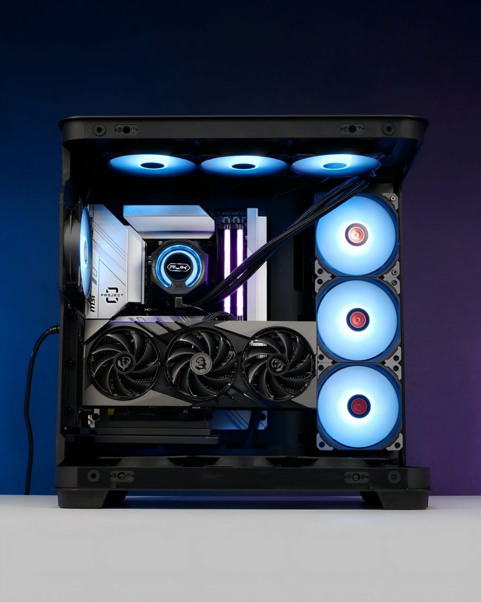 Awesome MSI MEG MAESTRO 700L PZ - Project Zero - Battlerigs